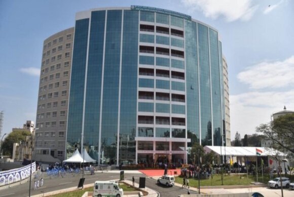 Bowring and Lady Curzon Medical College Admission 2025-Cut off, Fees ...